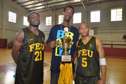 Samahang Piyu: FEU men’s basketball team 2009